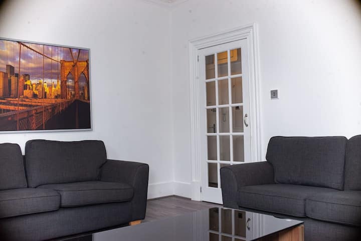 Fab. 2bed Flat Close To City Centre, Parking &Wifi - Aberdeen