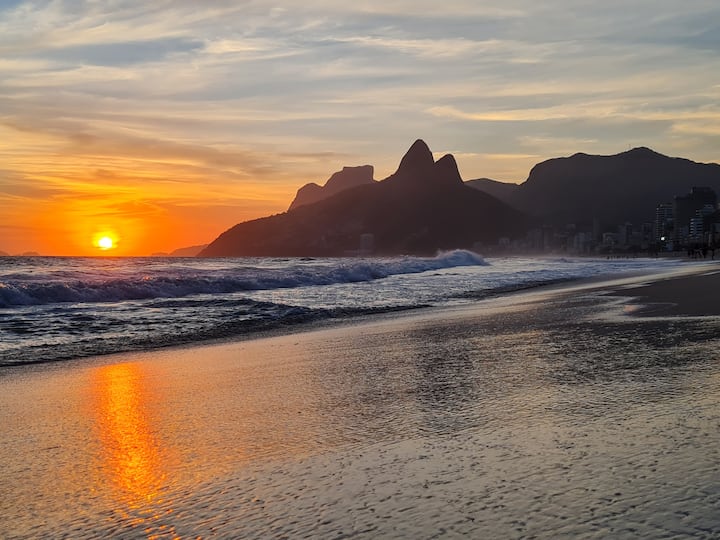 Copacabana Entre As Praias De Ipanema E Arpoador - Copacabana
