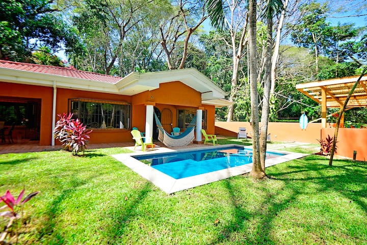 Spacious, Peaceful Central Pacific Jungle House - Playa Herradura
