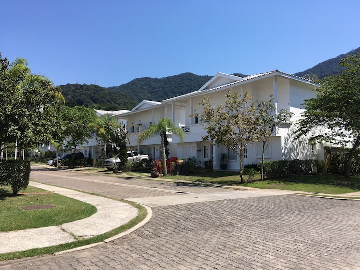 Ampla Casa Em Condomínio Fechado Praia De Maresias - São Sebastião