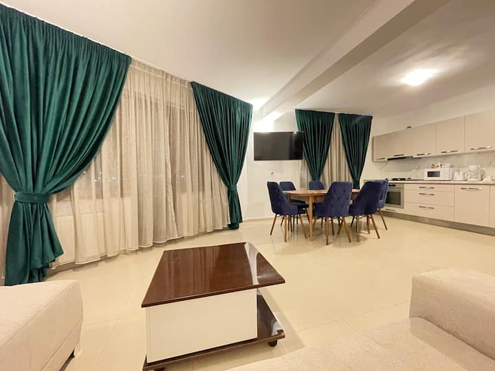Casa De îNchiriat, Sanmartin , Langa Băile Felix - Oradea