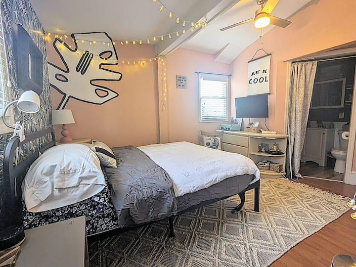 The Zen Den - A Quaint Private Oasis Room W/ Bath - Wilmington, NC