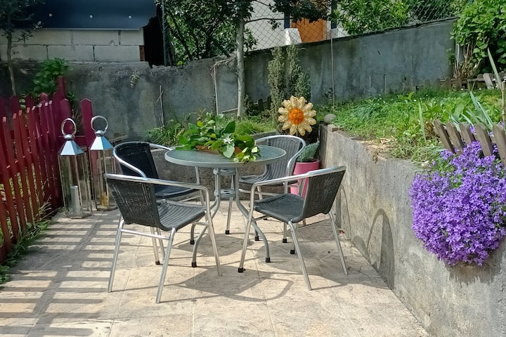 Joli Appartement Avec Jardin + Parking - Bilbao