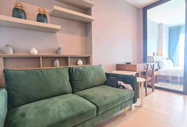 近Central Embassy曼谷中心泰式风格高层一房公寓 - Bangkok