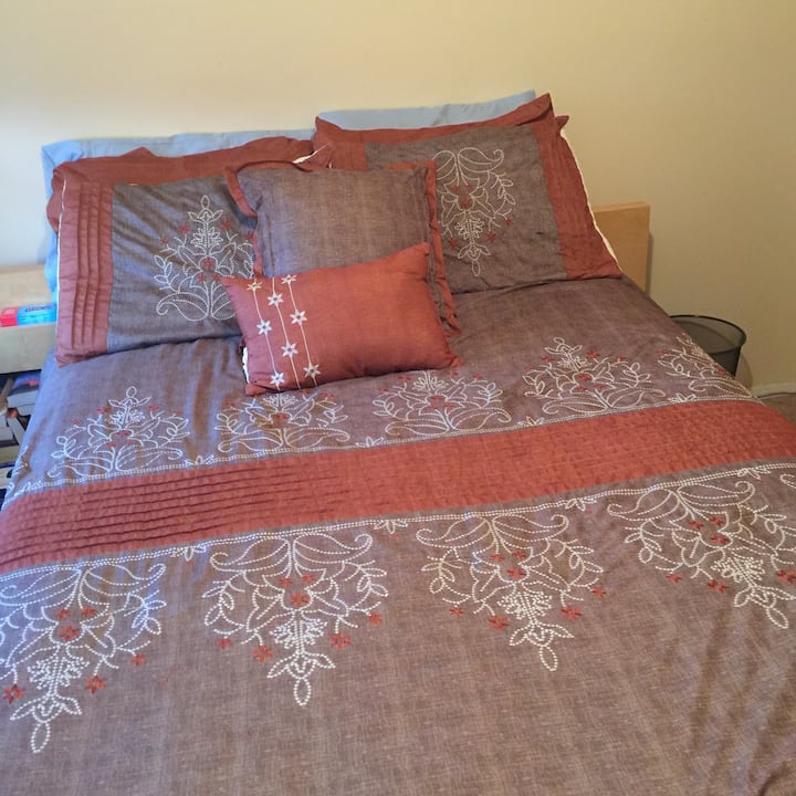 Long Beach Bedroom  Private Jacuzzi  30day+ - Long Island, NY