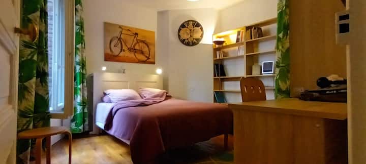 Clichy- 92, Proche Paris, Appartement Entier - Neuilly-sur-Seine