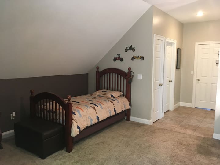 Spacious Pvt. Guest Suite Near Lake George & Gore - Lake George