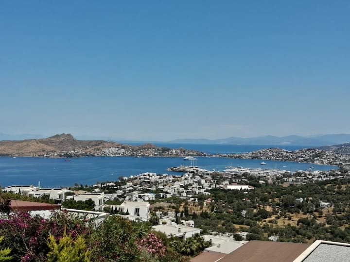 Sea, Nature, Relax. Breathtaking View Of Yalıkavak - Yalıkavak