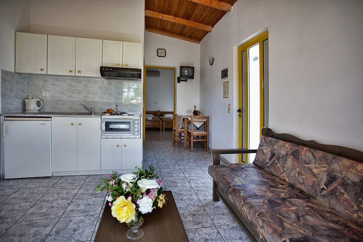 One Bedroom Apartment In An Olive Grove! - Plakias
