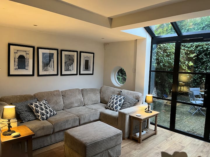 2 Bed Garden Apartment, Close To Underground/metro - Fulham