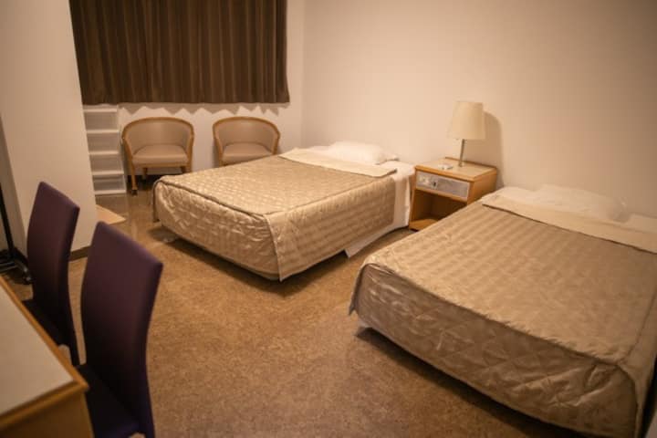 *Grand Reopening! Clean Room, Kadena Gate 2 * Rm1 - Okinawa