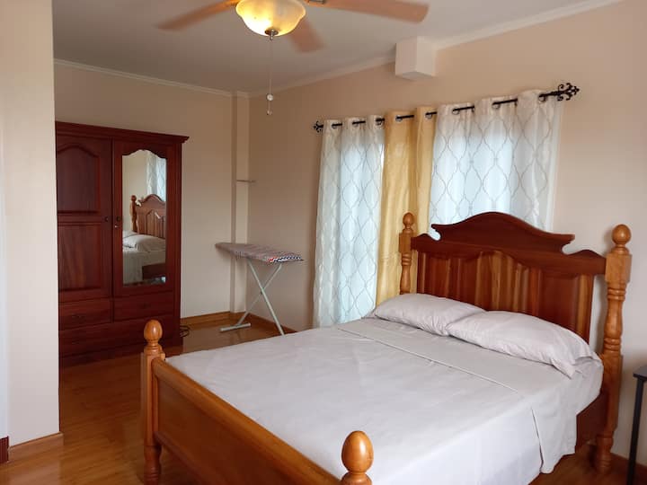 Apartment In The City- Sunrise View - Guyana