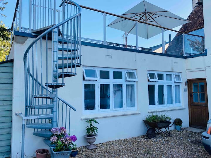 Beautiful Self Contained Annexe - 하이클레어