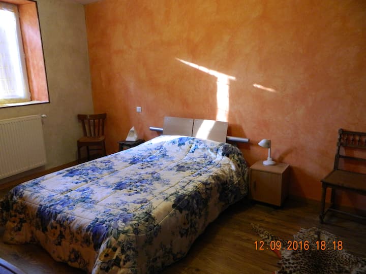 Chambres Chez L'habitant, Proche Macon Au Calme. - Mâcon