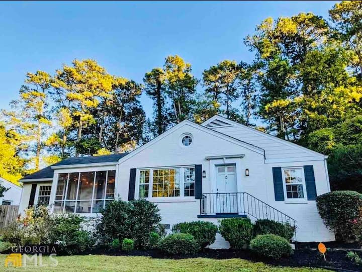 This Charming Home In Decatur Near Emory,alt.cdc - Brookhaven, GA