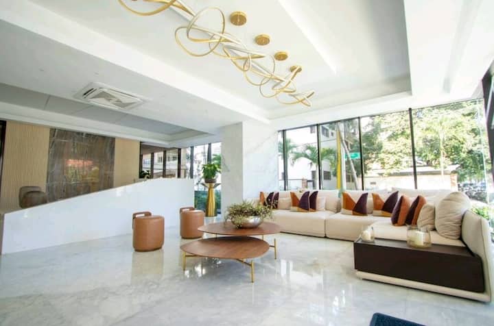 High End Condo W/roof Top & Pool/piantini. - Dominican Republic