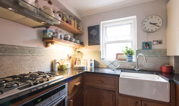 Tastefully Decorated Charming Flat - Londen