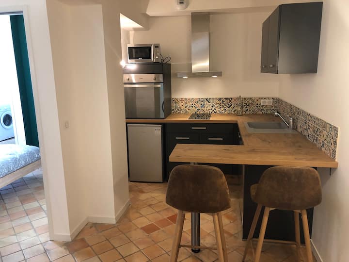 Logement De Charme Côté Cour Vieux Tours #Halles - Tours