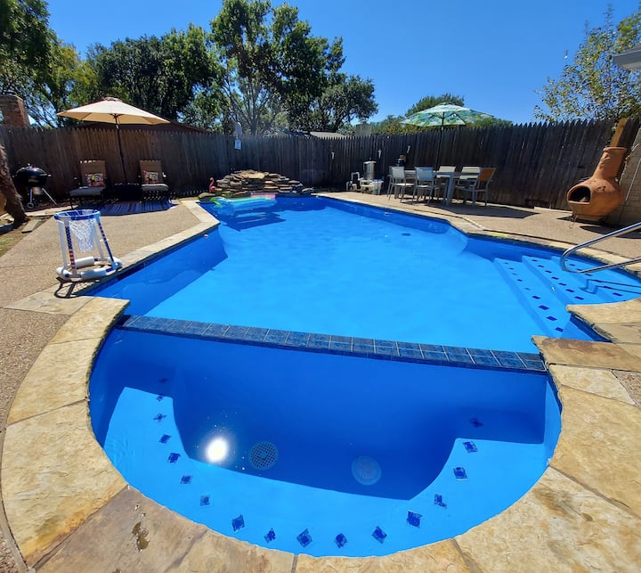 Private Sparkling Pool Private House - 캐럴턴