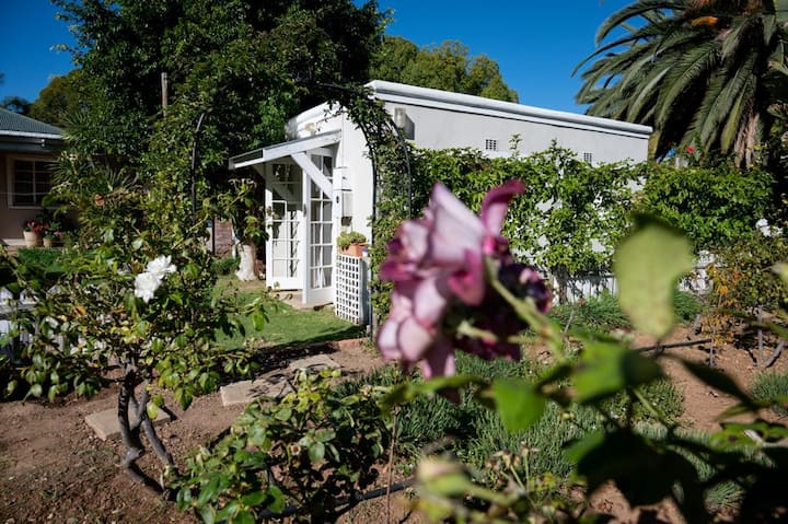 Lénor Guest Cottage - Montagu