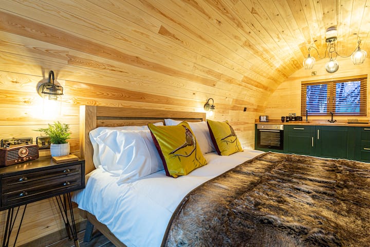 Cliff Stud Retreat, Helmsley - Traditional Lodge - Helmsley