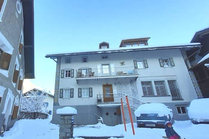 Bergün - Schöne Wohnung Im Ruhigen Dorfkern - Bergün/Bravuogn