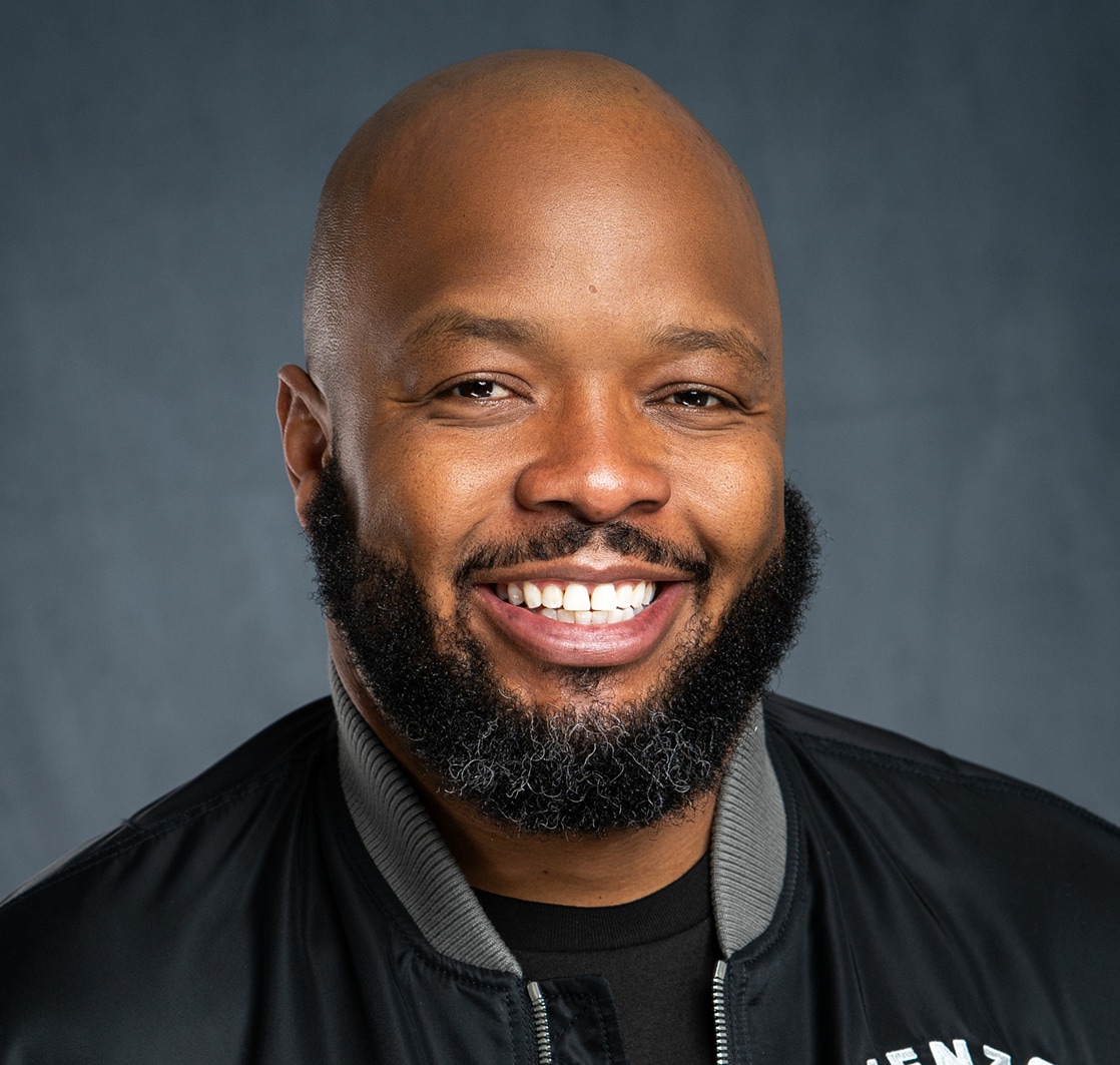 Game night and karaoke with KevOnStage - Airbnb