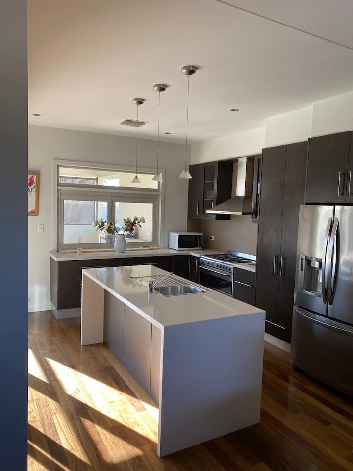 Jd B&b, 2 Bedroom, Spacious Living & Bbq Areas - Mudgee