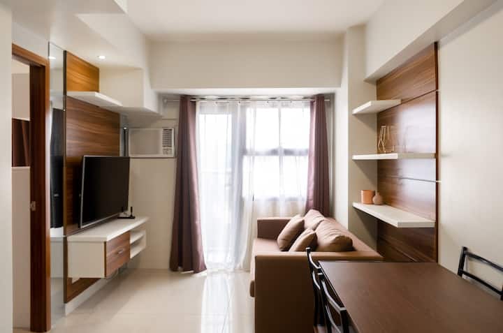 1 Bedroom Condo In Mango Avenue, Cebu City - Cebu City