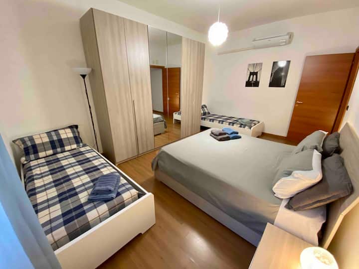 Gaslini And Beaches 2 Steps Away | Garden&parking - Gênes