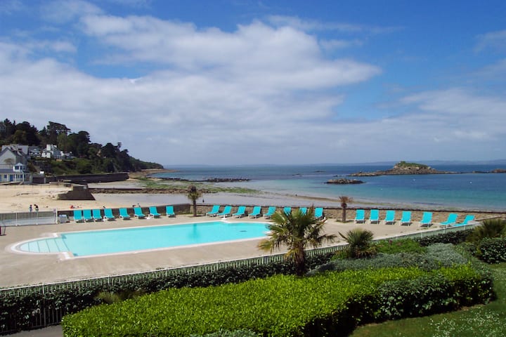 D3118 - Appartement T.2 Au 1er éTage , Vue Mer ! - Douarnenez