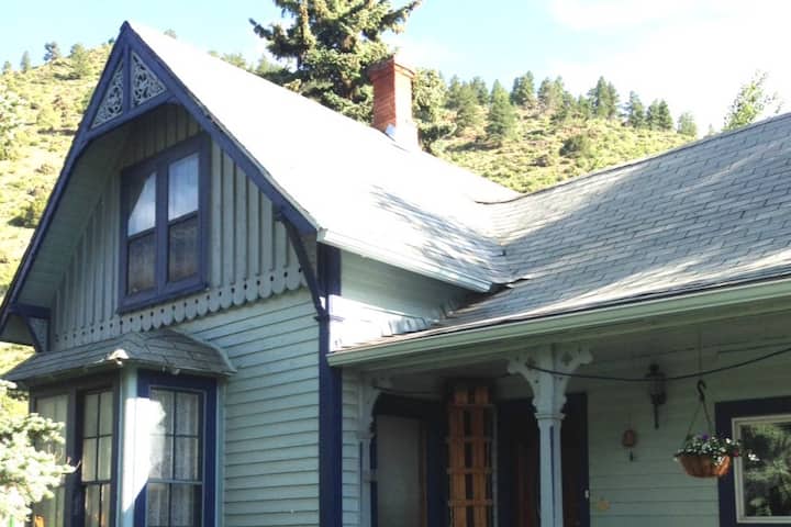 Mad Creek Guesthouse - Georgetown, CO