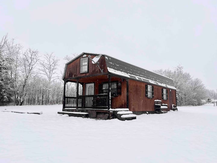 O’s Barn Cabin - Small Town Livin'! - Huntsville, MO