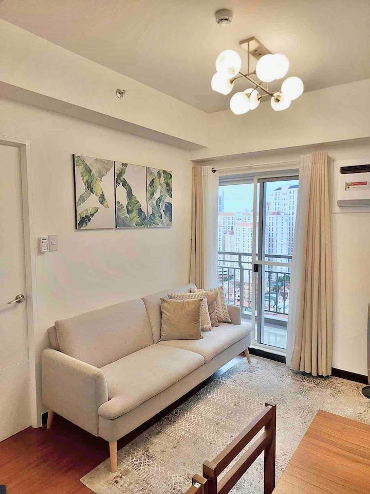 Kai Garden Residences | Room 2202 - Pasig