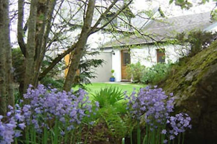 Cottage With Views Of Small Isles Close To Beaches - Mallaig