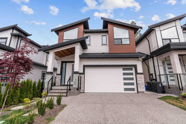 Charming Home For 12, Steam Shower, Free Cancel - Langley