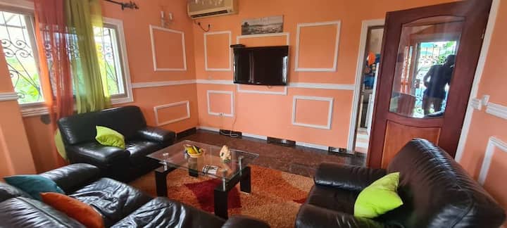 Superbe Appartement Avec Salle De Massage Hammam - Douala
