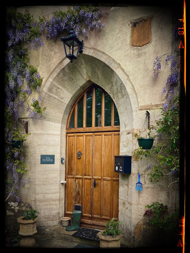 Amazing Converted Church -Dorset’s Jurassic Coast - Dorset