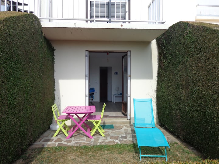 Studio De 25 M2 Et Terrasse Plein Sud - Bagnoles de l'Orne