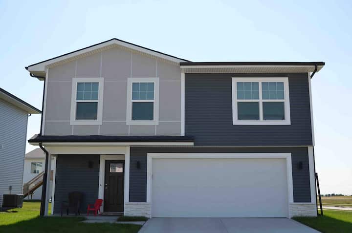 Relaxing Entire House Located In Ankeny Iowa - Ankeny, IA