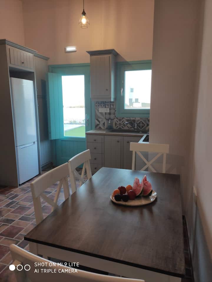 Gadi Holiday House - Oía