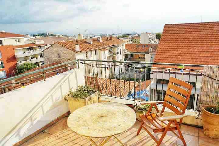 Grande Terrasse à 5 Min Du Centre Historique - Antibes
