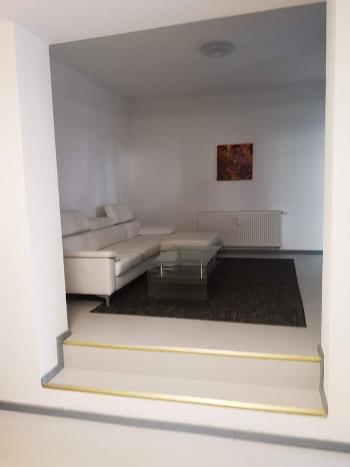 Großes Appartement Mit Privatem Eingang - Baden-Baden