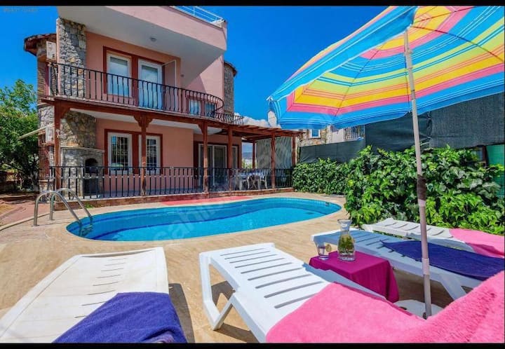 ÇAlış Plajına 750 M.mesafede - Fethiye