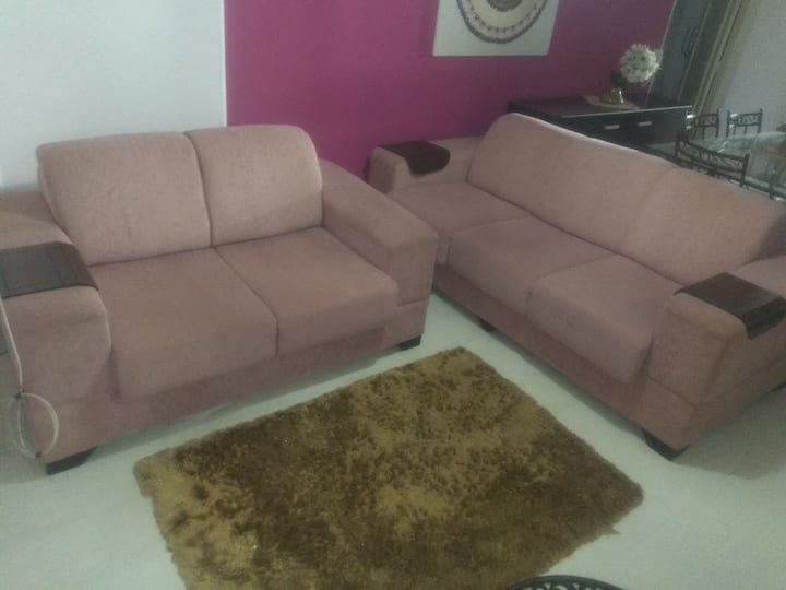 Apartamento Confortável Com Garagem - Poços de Caldas
