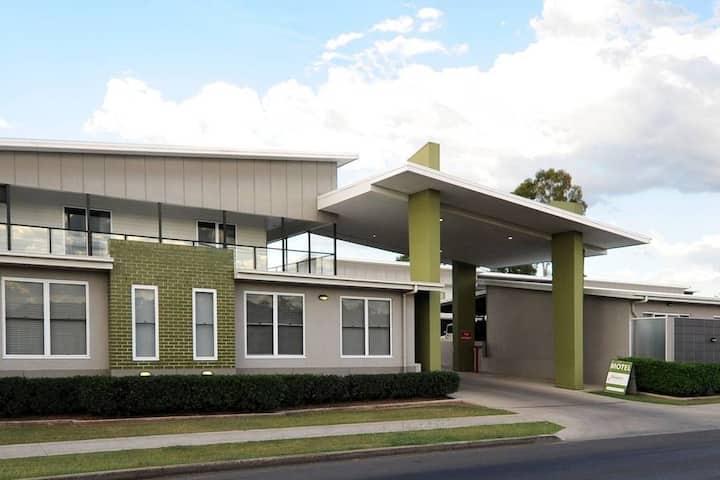 Drovers Motor Inn - Dalby
