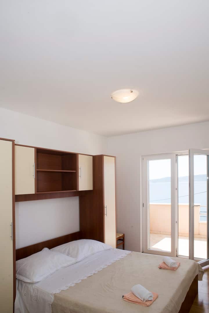 Set Peace Of Mind As Your Highest Goal / 4 Persons - Mimice