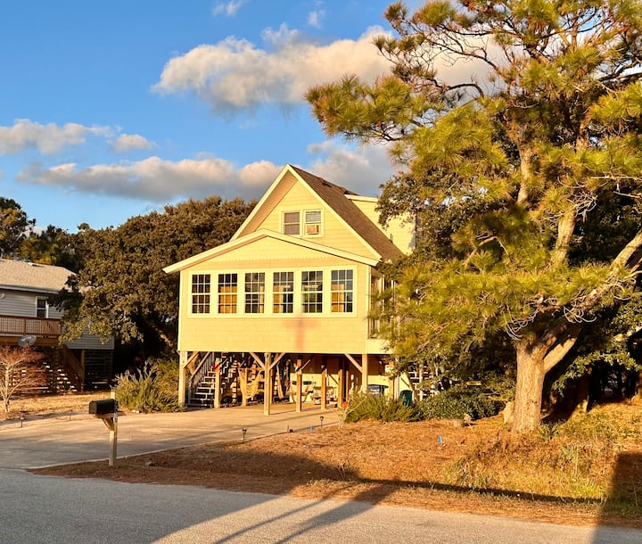 Salty Paws-walk To Beach/fenced Yard/pet Friendly - Nags Head, NC