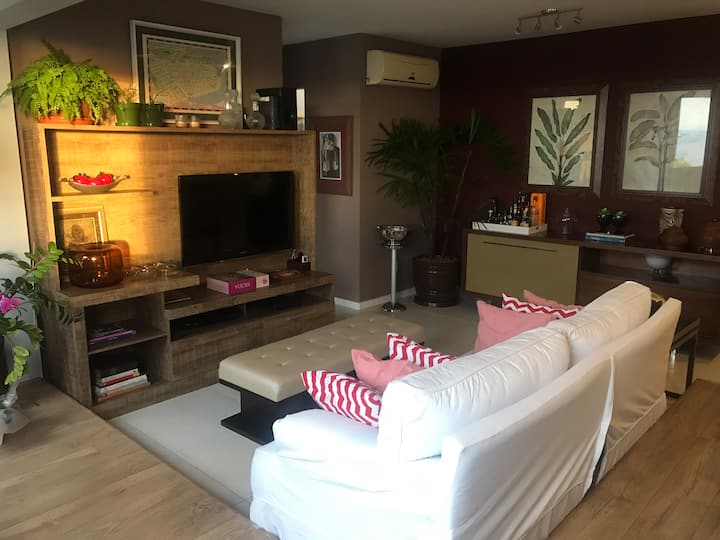 Quarto 1 No Melhor Da Barra Em Apto Compartilhado - Barra