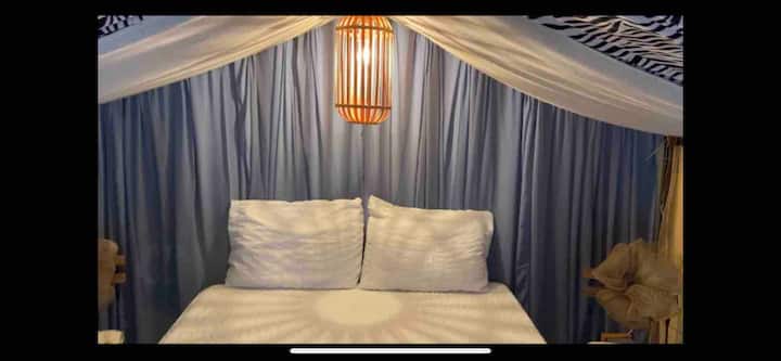 Glamping Tent With Ac 2 Miles From The Beach 🏖 - Virginia Beach, VA